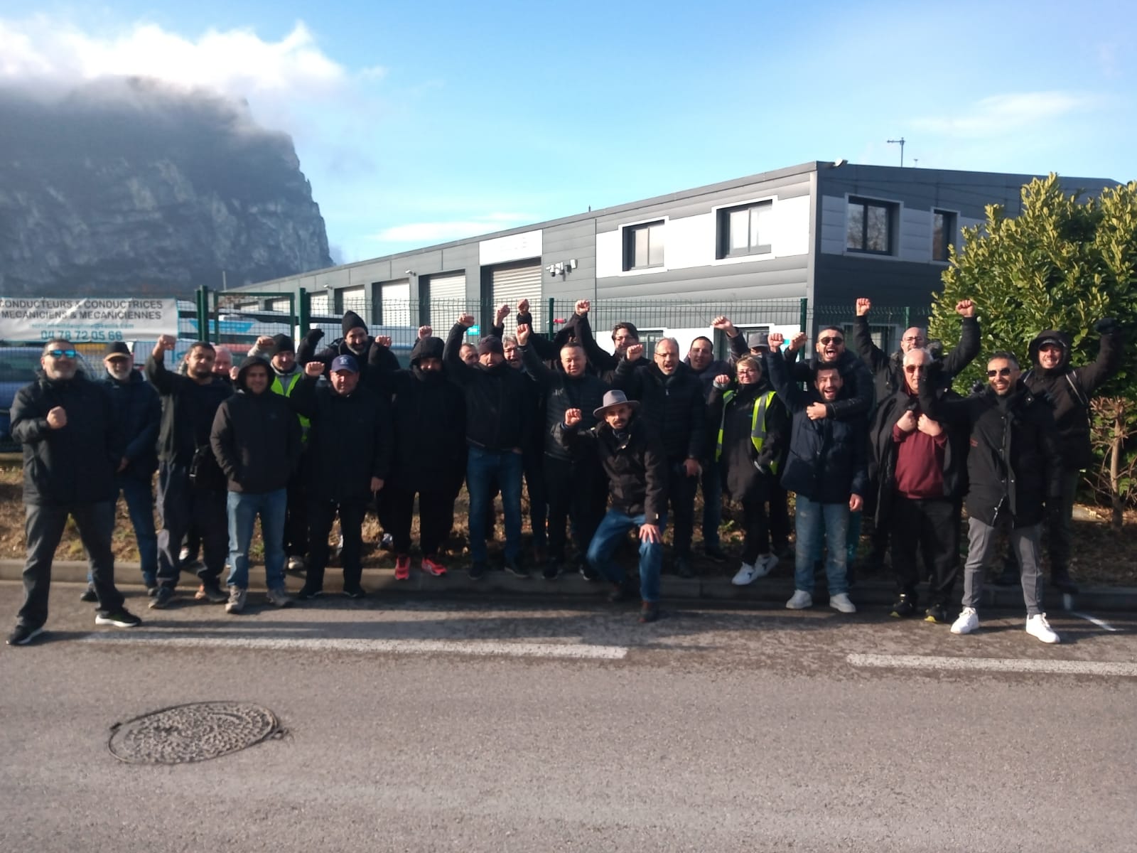 KPA et Grindler : « une victoire qui en appelle d’autres ! » - NPA ...