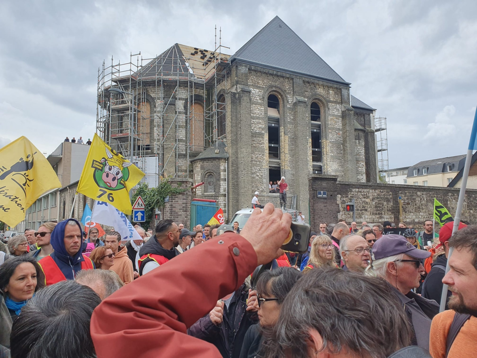 « Fesneau, fumier, on va te composter ! » - NPA Révolutionnaires